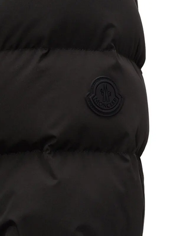 Moncler Arajoki Hooded Short Down Jacket