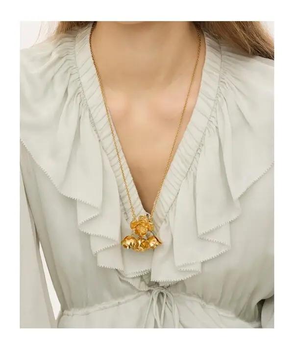 Chloé Bouquet Pendant Necklace