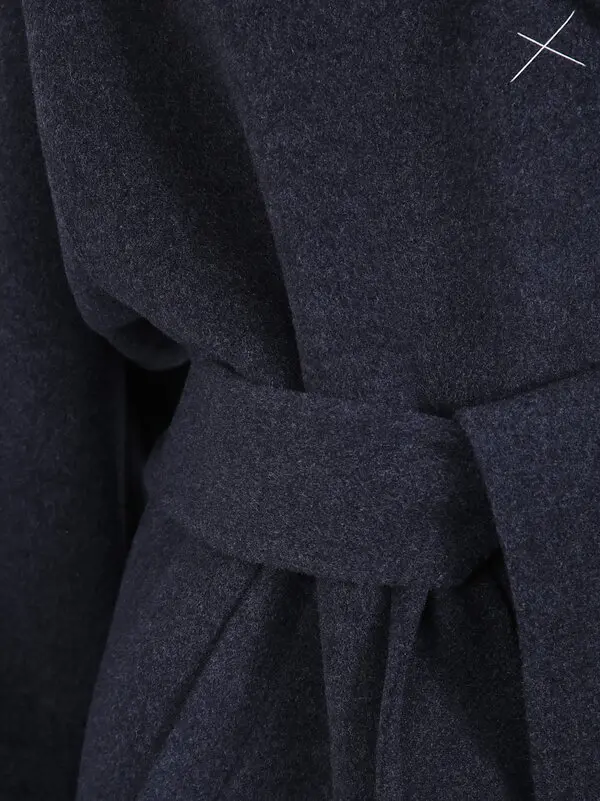 Khaite Alder Long Sleeved Jacket - Charcoal-grey