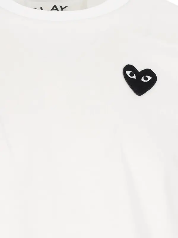 Play Comme Des Garcon Comme Des Garçons Play Heart-patch Crewneck T-shirt
