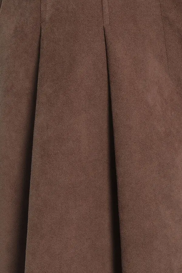 Halston Skirt-effect Pleated Shorts