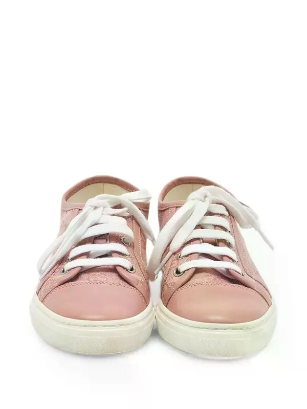 Gucci Lace-up Sneakers