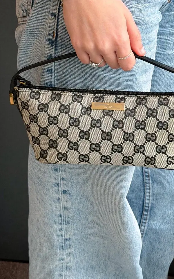 DEAR CLEMENTINE VINTAGE Gucci Boat Monogram Handbag