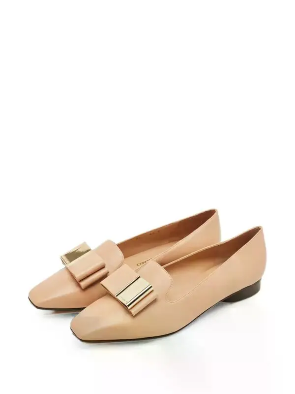 FERRAGAMO Leda Bow Detail Loafers