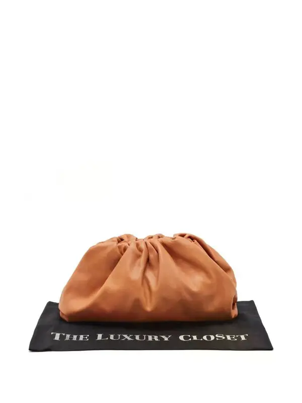 Bottega Veneta The Pouch Gathered Clutch Bag - Brown