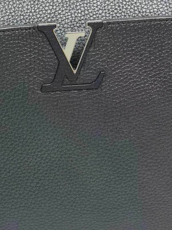 LOUIS VUITTON Capucines Mm Tote Bag