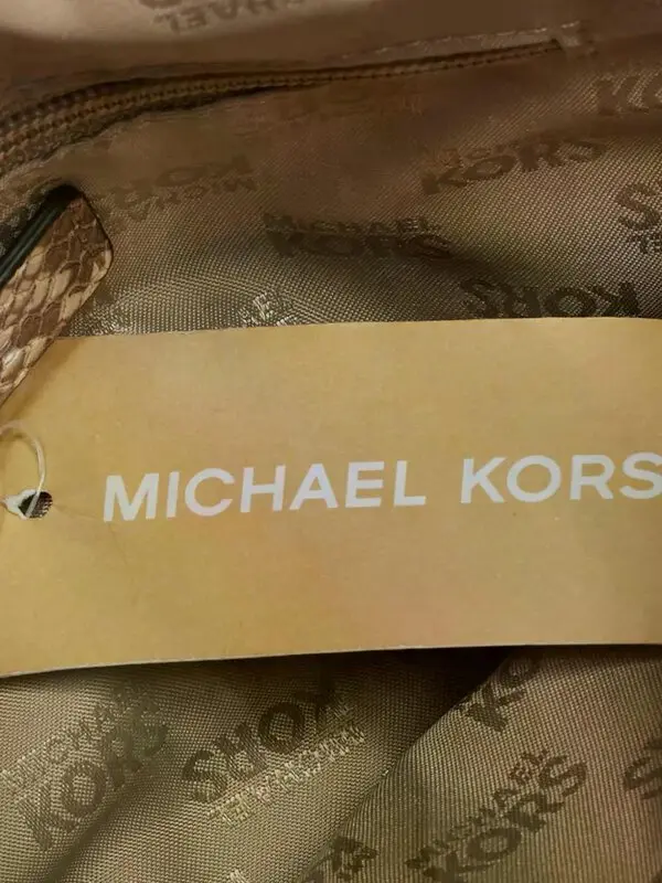 Michael Kors Vivianne Shoulder Bag