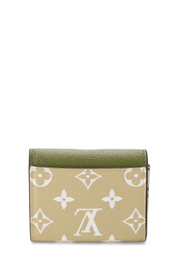 LOUIS VUITTON Monogram Reverse Giant Canvas Zoe Wallet