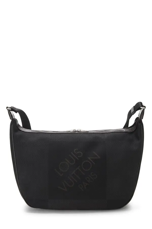LOUIS VUITTON Damier Geant Explorateur - Black