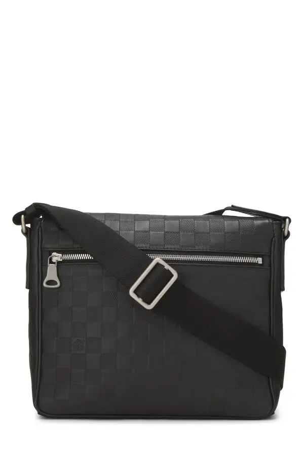 LOUIS VUITTON Damier Infini District Nm Messenger Bag