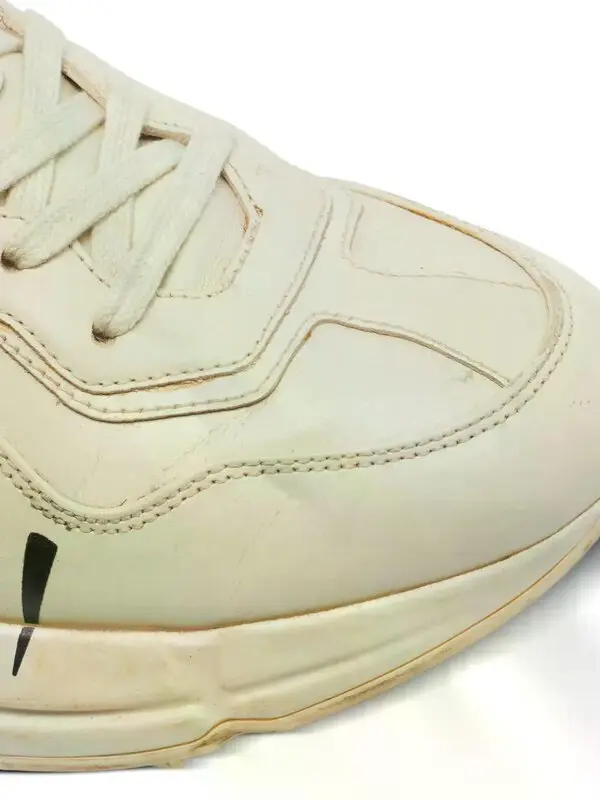 Gucci Rhyton Hawaii Sneakers - Neutrals