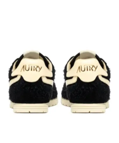 AUTRY Retro Suede Low-top Sneakers