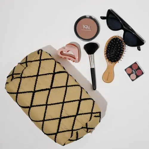 URBAN EXPRESSIONS Zinnia Cosmetic & Travel Organizer Pouch - Cream