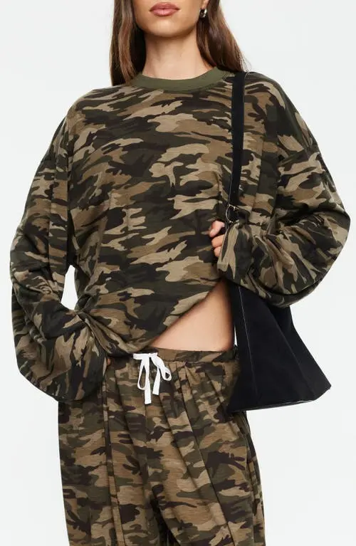 Lioness Bloom Long Sleeve Camouflage T-shirt - Camo