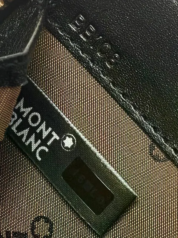 Montblanc Star Isma Alcina Coin Purse