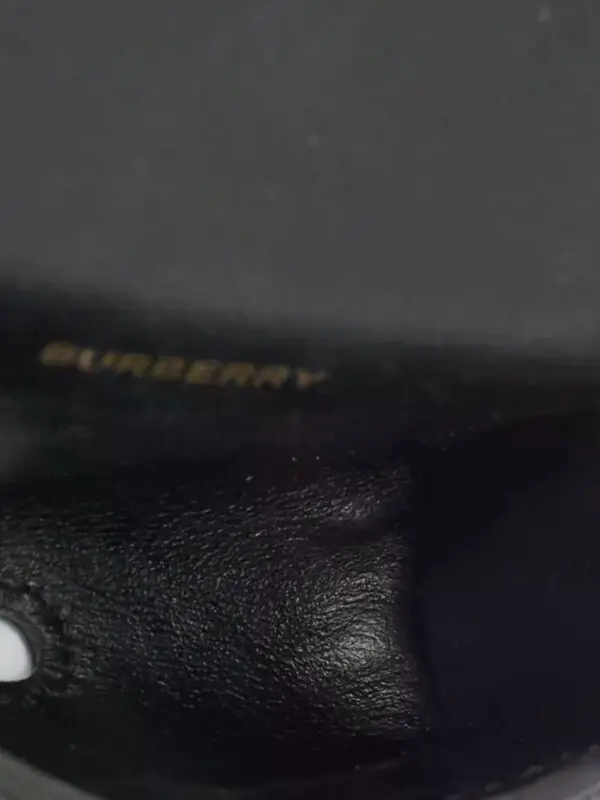 Burberry Tb Airpods Case