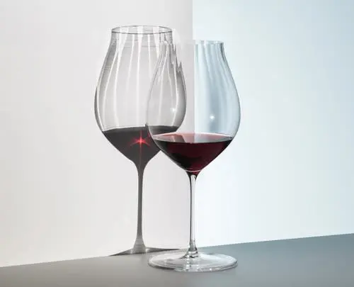 RIEDEL Performance Pinot Noir Wine Glasses