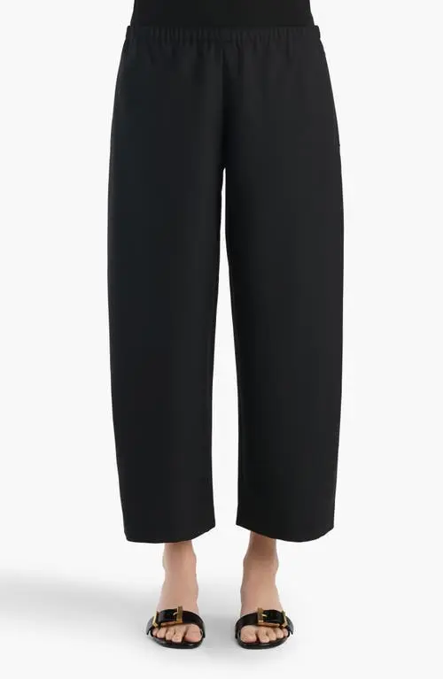 Khaite Roma Rounded Virgin Wool Cropped Pants - Black