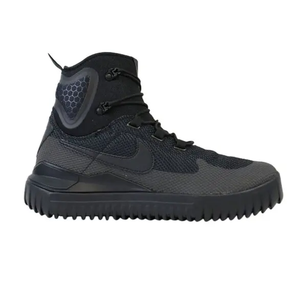 Nike Air Wild Mid 'triple - Black