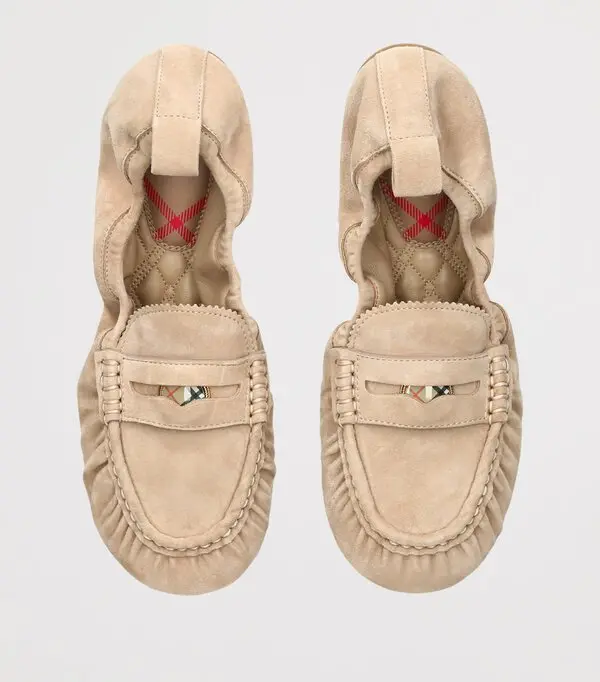 Burberry Suede Fawn Loafers - Ivory