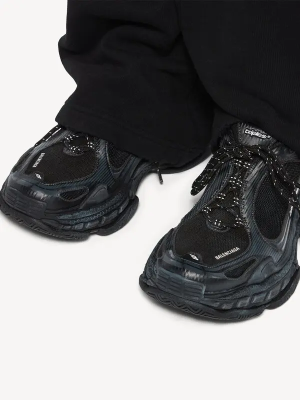Balenciaga Triple S.2 Distressed Effect Sneakers - Black