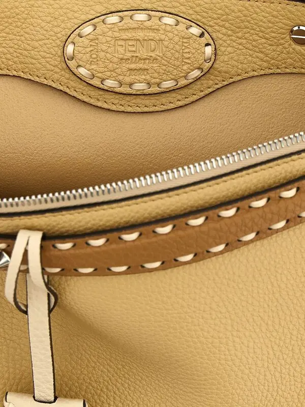 Fendi Borsa The Way Soft Medium With Macro Top Stitching
