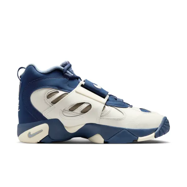Nike Air Diamond Turf Ii Shoes