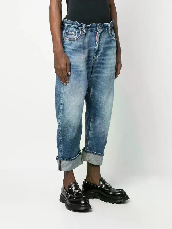 Dsquared2 Cropped Straight Leg Jeans With Rear Logo Print