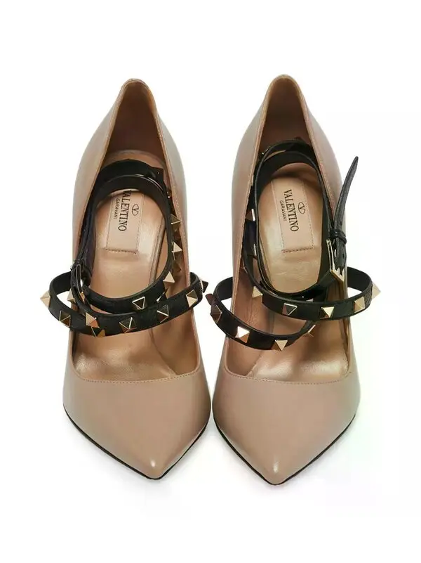 Valentino Garavani Rockstud Ankle Strap Pumps - Neutrals