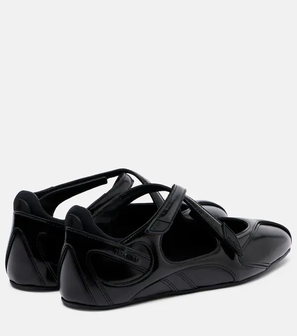 Attico Floor 01 Patent Leather Ballet Flats - Black