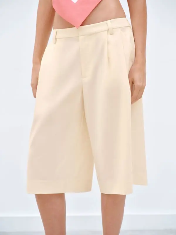 REFORMATION Apollo Short - Ivory