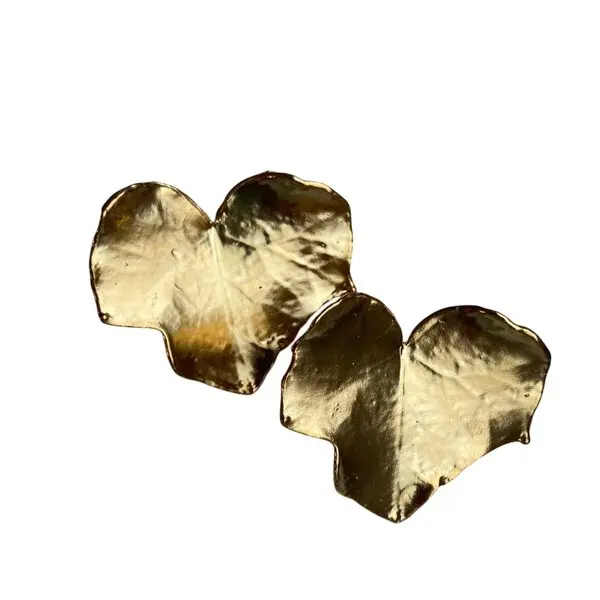 MORNING BLUE. Heart Leaves Earrings