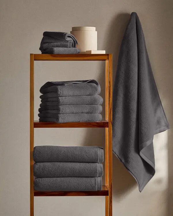 Quince Plush Organic Turkish Cotton Hand Towel - Charcoal