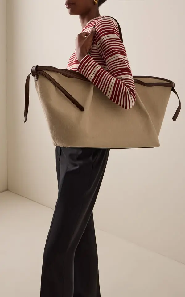 Janessa Leoné Justine Canvas Tote Bag