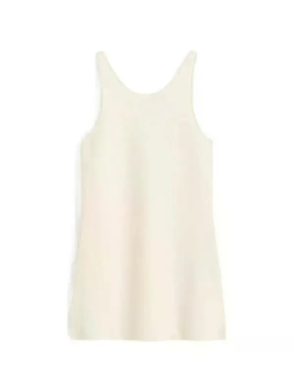 TOTEME Compact Knit Round Neck Sleeveless Tank Top
