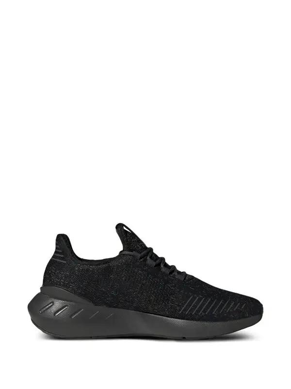 Adidas Swift Run 22 Sneakers
