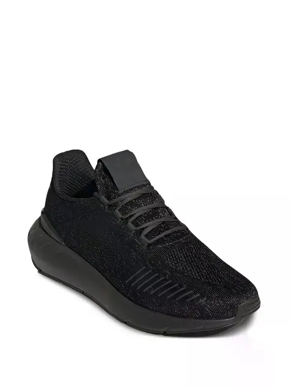 Adidas Swift Run 22 Sneakers