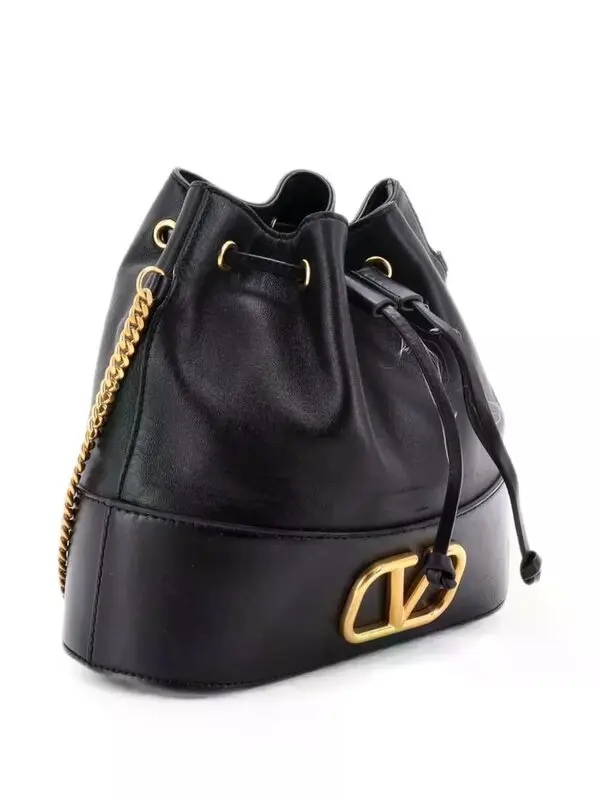 Valentino Garavani Vlogo Drawstring Pouch Leather Bucket Bag
