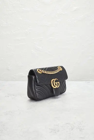 Gucci Mini Gg Marmont Shoulder Bag