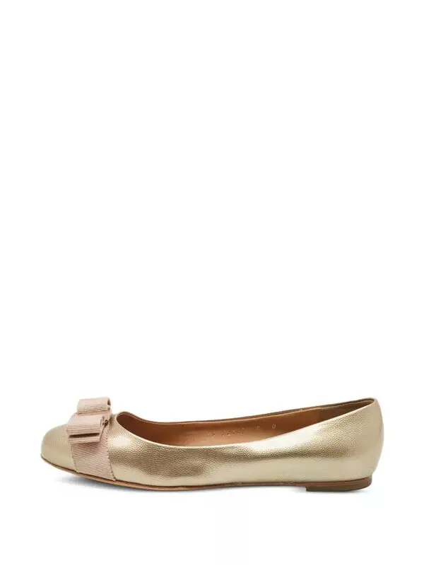 FERRAGAMO Vara Bow Ballet Flats