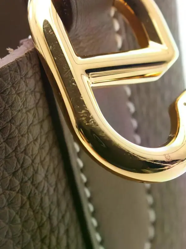 Hermès In The Loop 18" Handbag - Grey