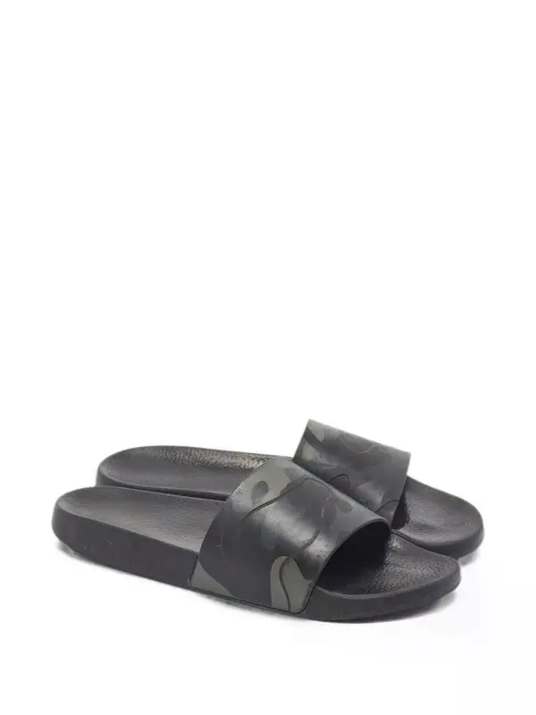 Valentino Garavani Camouflage Print Pool Flip Flops