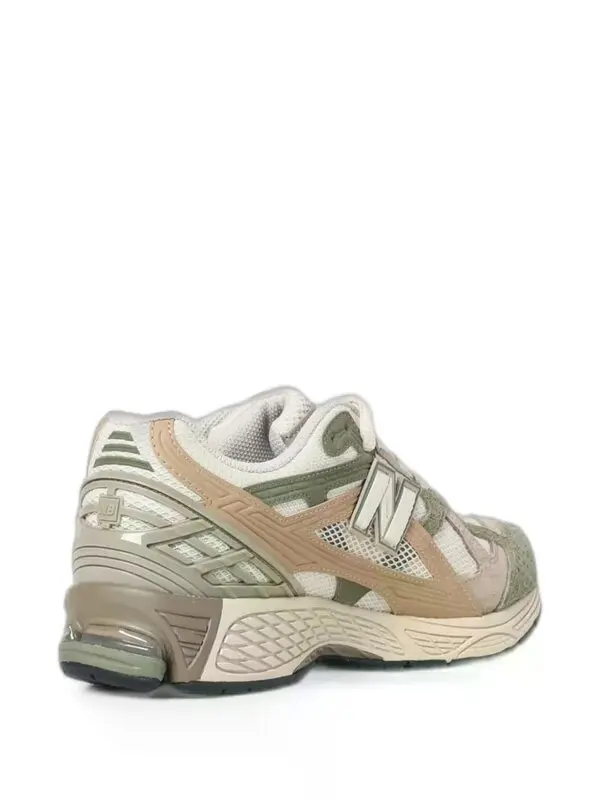 NEW BALANCE 1906 Low-top Sneakers