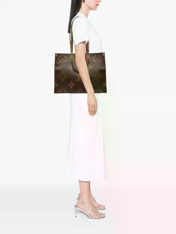 LOUIS VUITTON Monogram Reverse Giant Onthego Gm Satchel - Brown