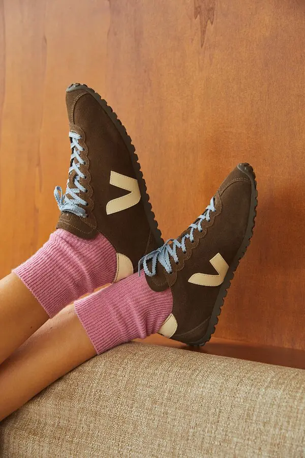 VEJA Cateyes Suede Eagle Cashew