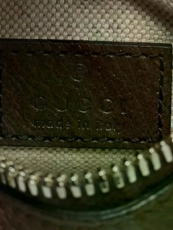 Gucci Small Gg Supreme Shoulder Bag