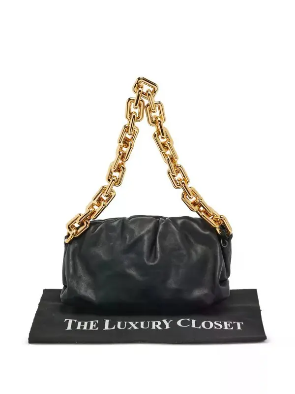 Bottega Veneta The Chain Pouch Leather Clutch Bag - Black