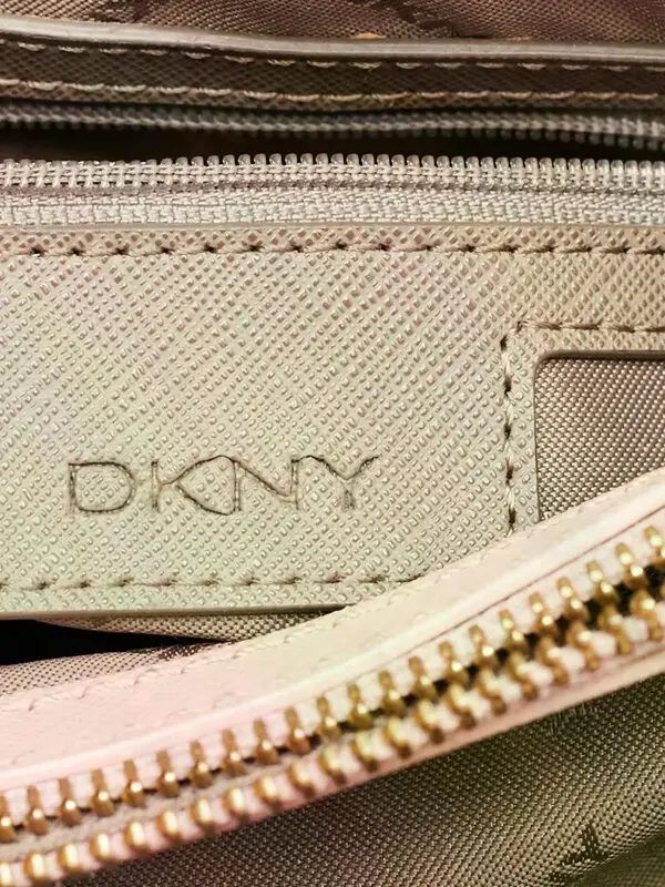 Dkny Envelope Flap Shoulder Bag