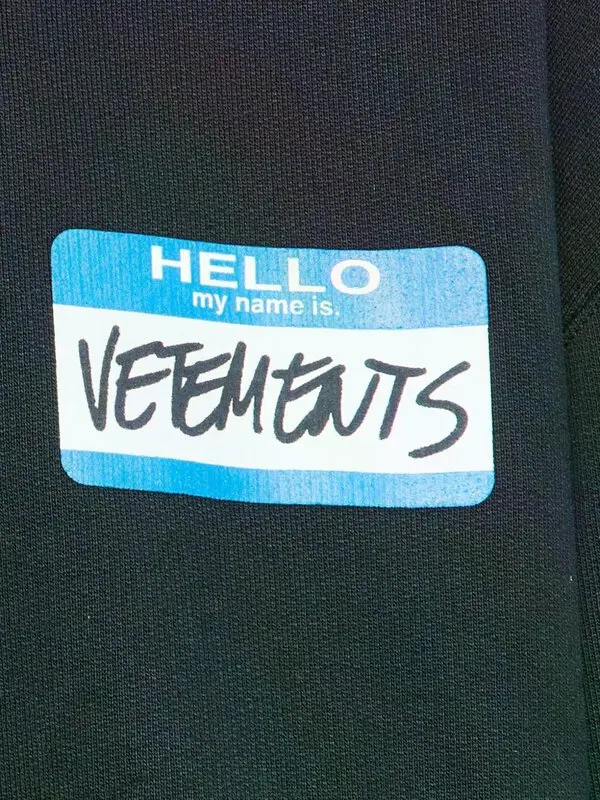 Vetements Long Sleeve Sweatshirt