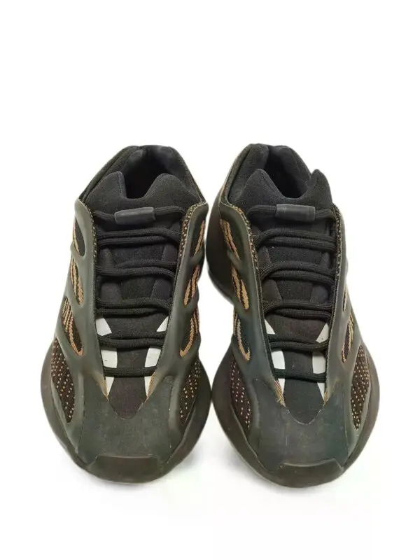ADIDAS X YEEZY Yeezy 700 V3 Sneakers